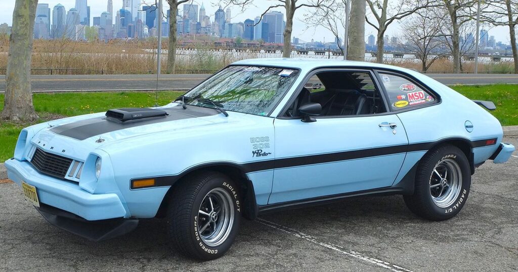 Ford Pinto : Une Histoire de Controverse Automobile